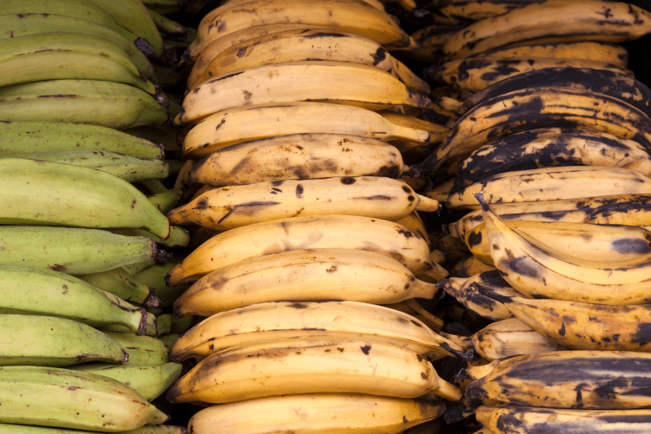 Baked Maduros- A Healthy Version of Fried Yellow Plantains - Sava Snacks